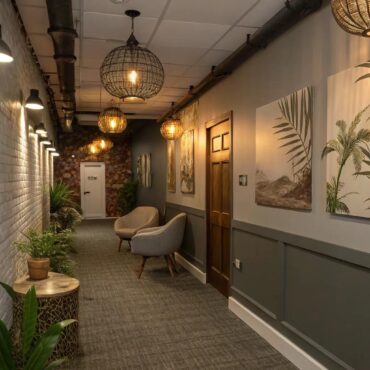 19+ Charming Rustic Garage Ideas You’ll Love