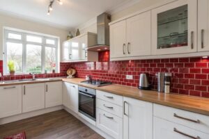 18+ Stylish Red Kitchen Tile Ideas